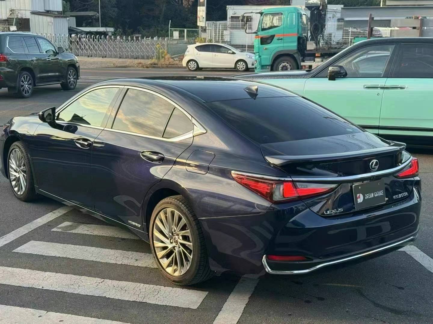 雷克萨斯 ES300h バージョンL 顶配 - 激安中古車行